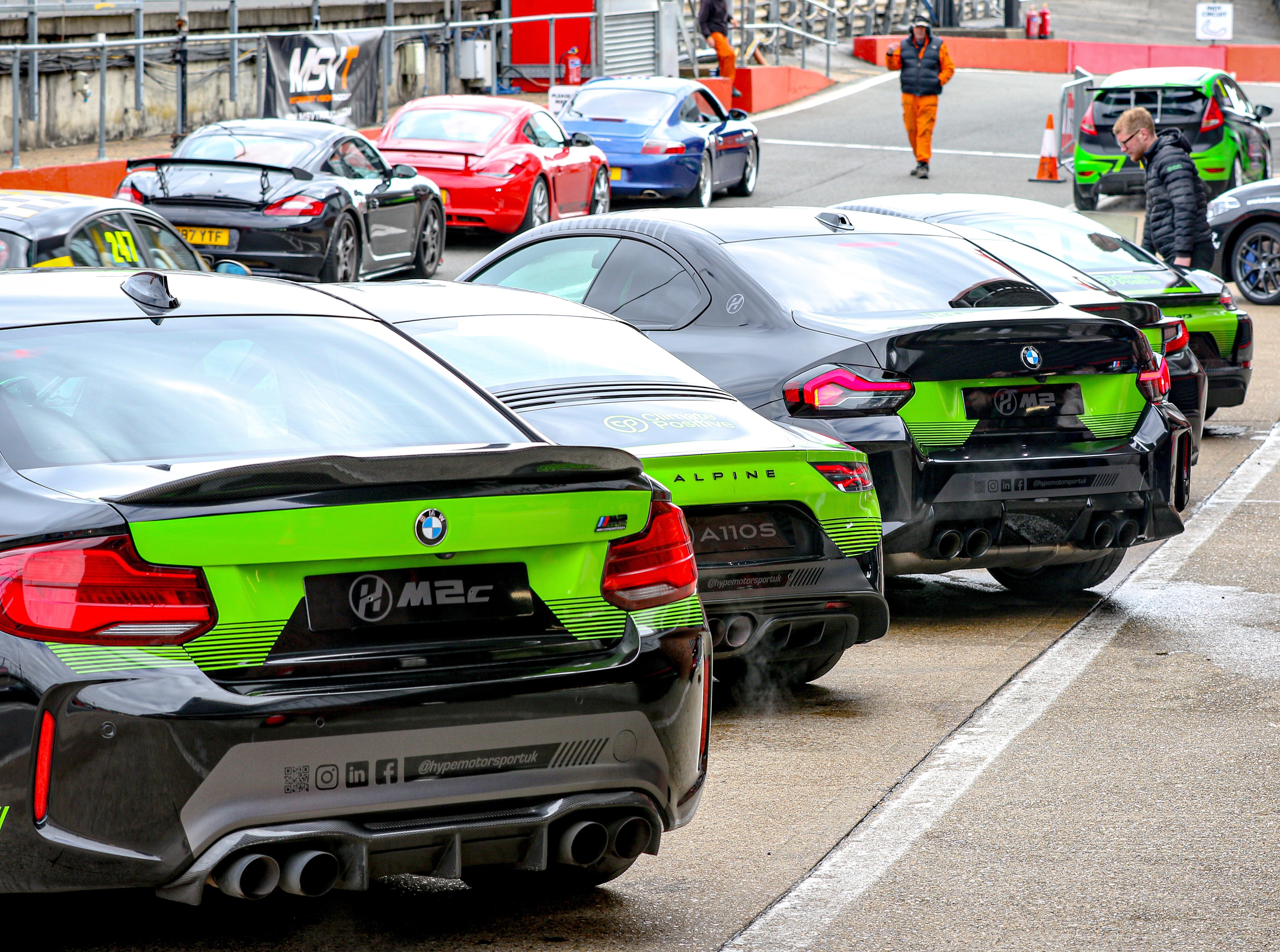 ARE YOU A TRACK ADDICT? JOIN THE CLUB – hypemotorsport